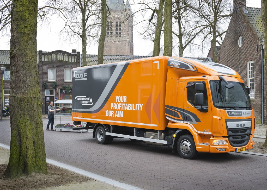 09-DAF-LF-2016-EDITION-LF-SILENT-SLEEPER-CAB - Sobre Camiones
