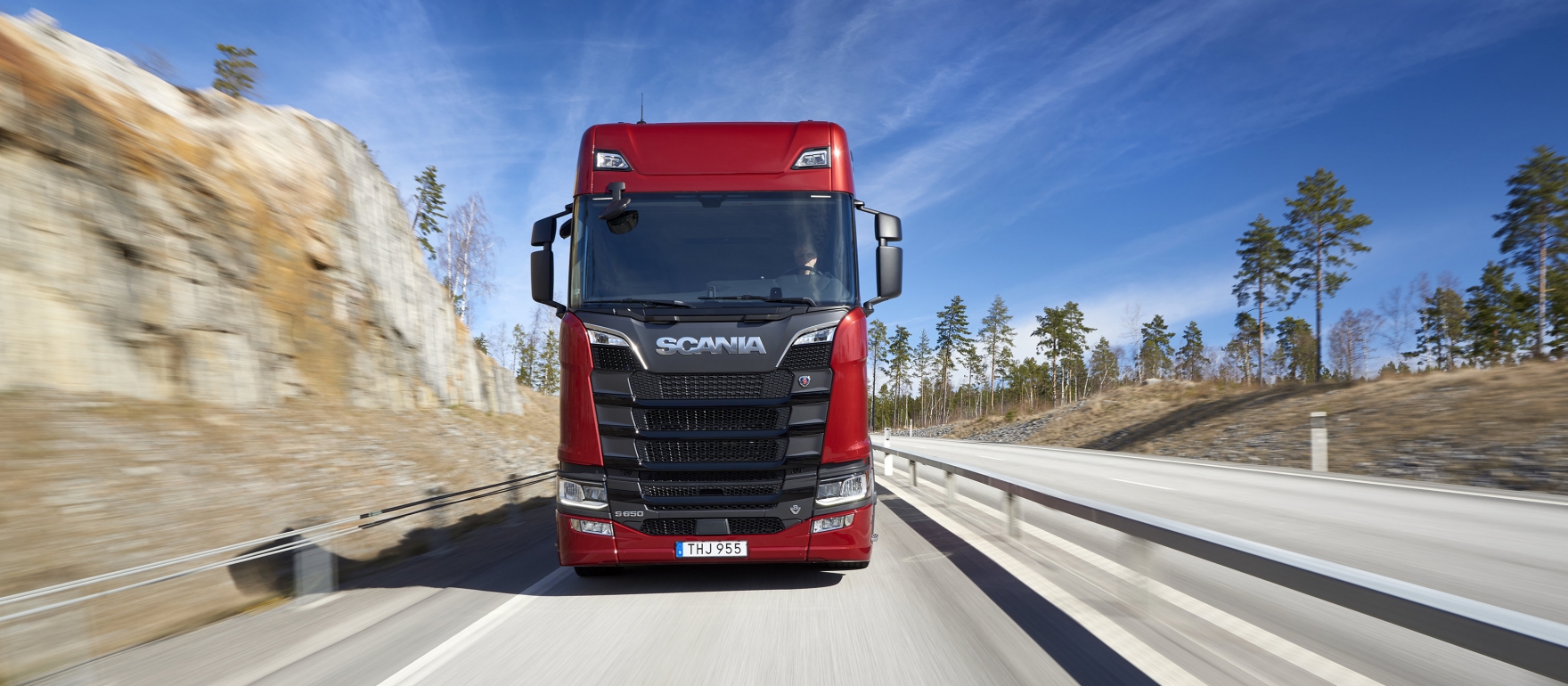 Los Scania V8, ya en tu concesionario - Sobre Camiones