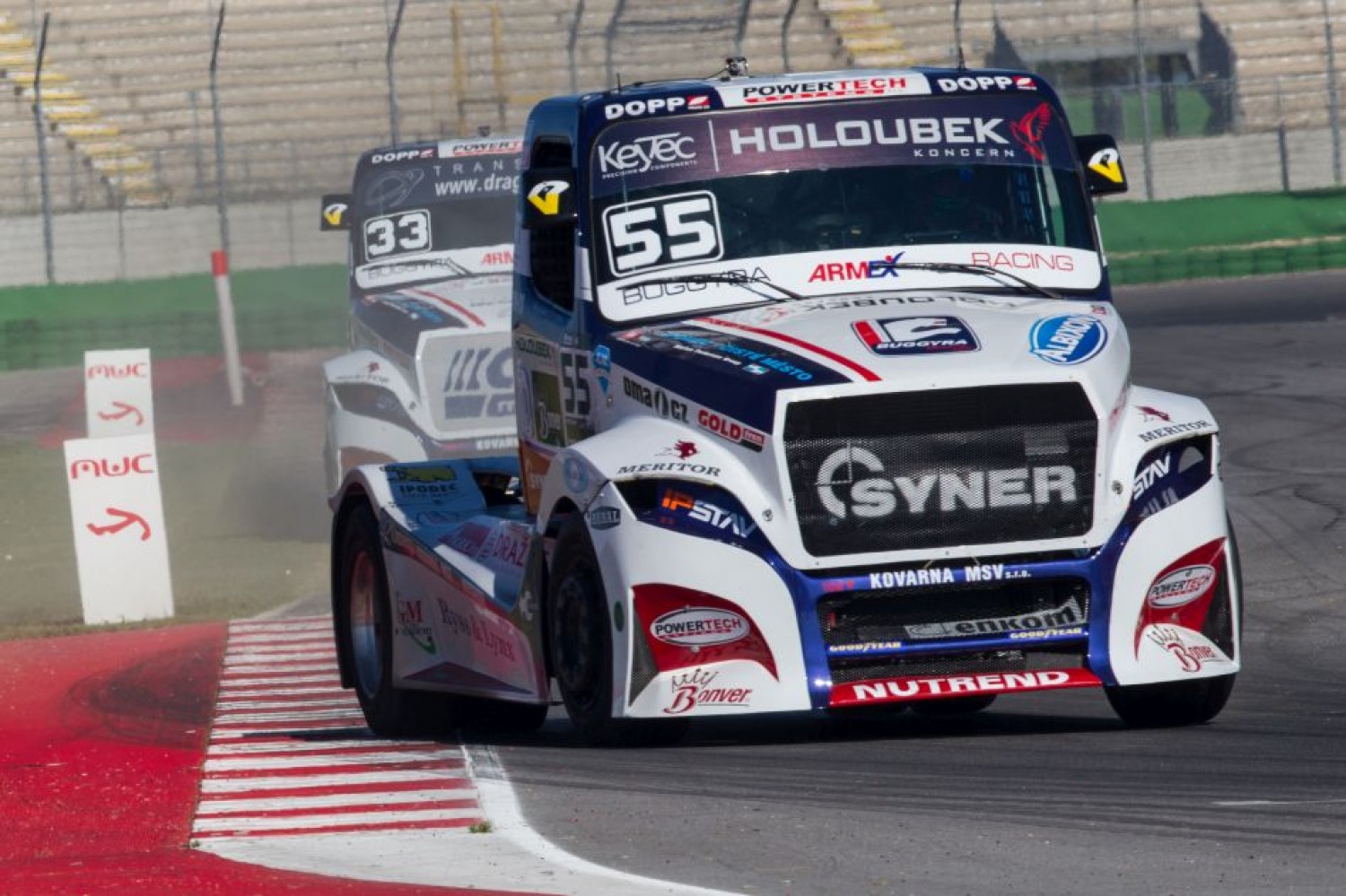 Oly Janes con el Buggyra International Racing - Sobre Camiones