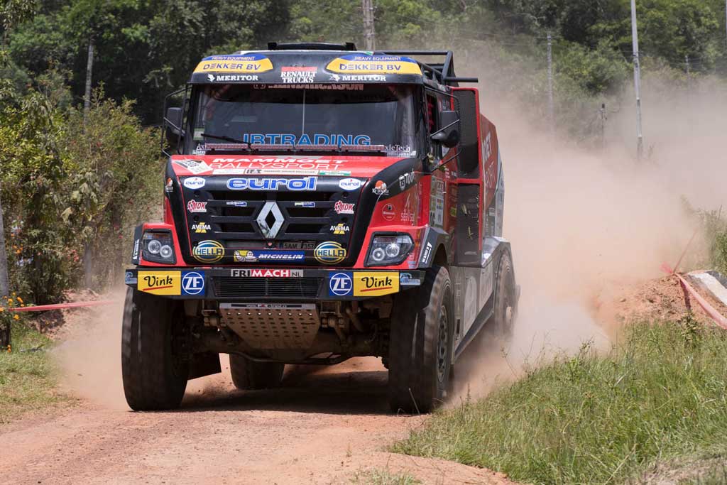 La presencia de Renault en el Dakar - Sobre Camiones
